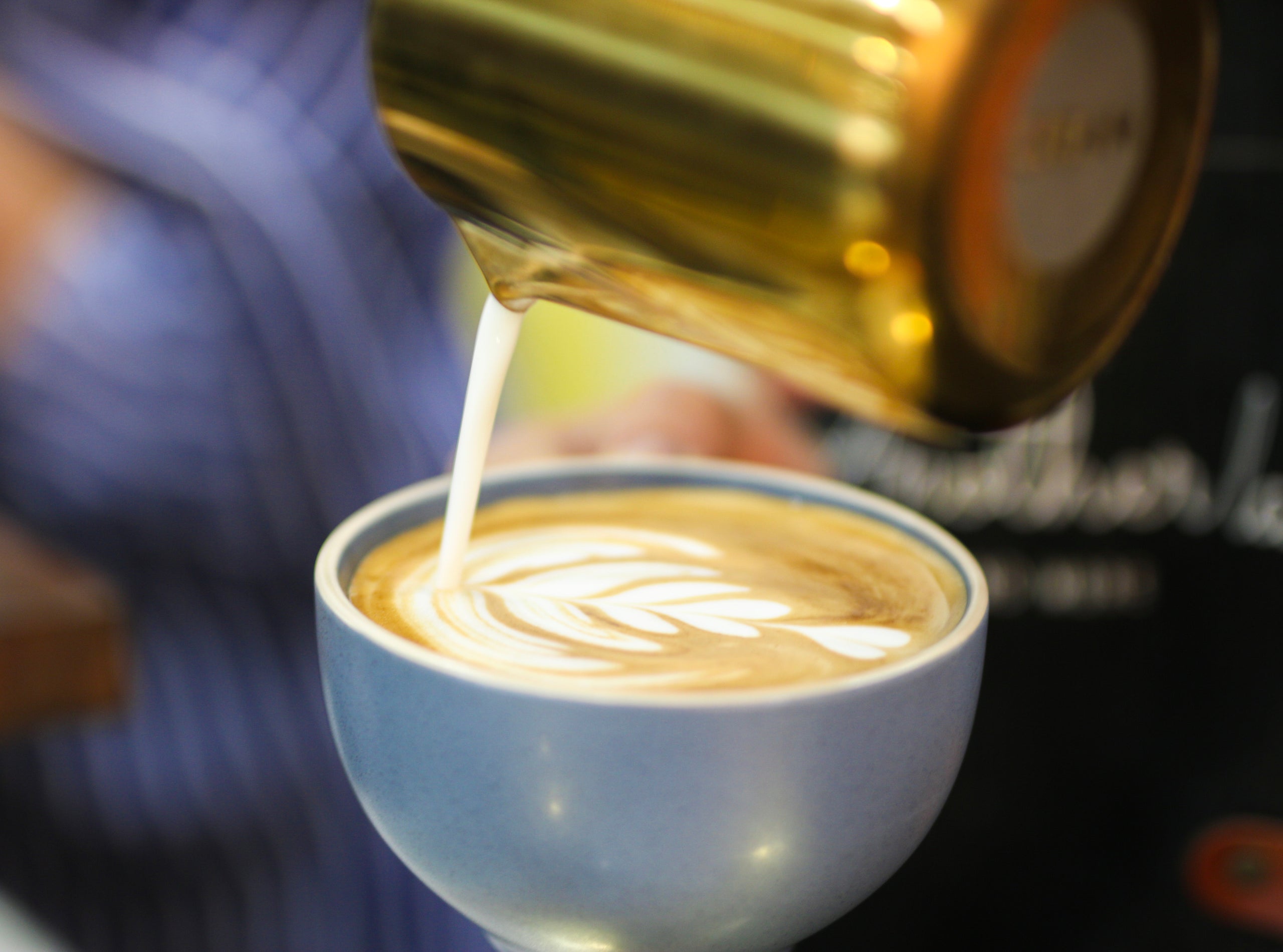 learn how to make latte art in toronto | Another Land Coffee And More